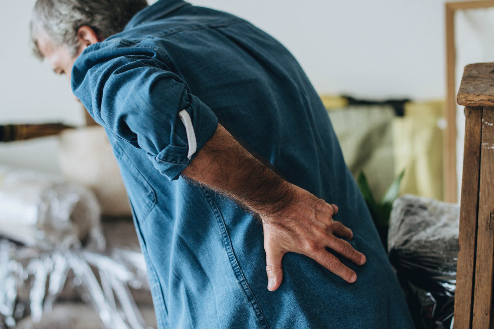 Does CBD Help with Lower Back Pain? – R&R CBD